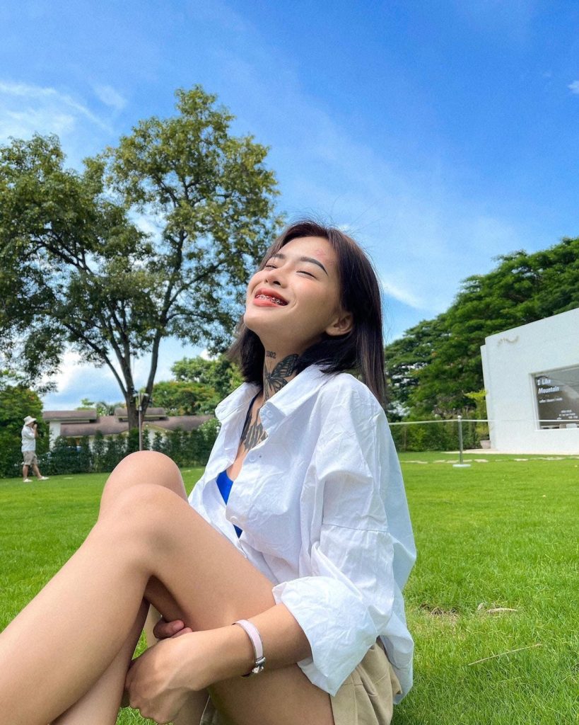 เปิดประวัติ น้องยาหยี ดาวรุ่ง สุดฮอต แห่ง OnlyFans สาวสวย สุดแซ่บ